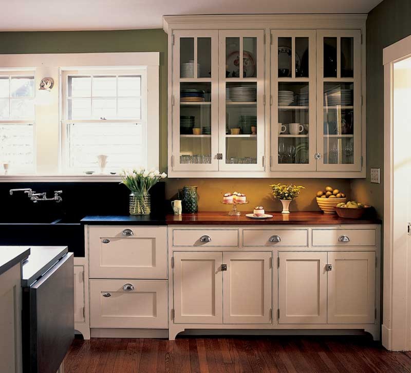 Vintage Unfitted Kitchen Design - Traditional - Kitchen - Other | Houzz
