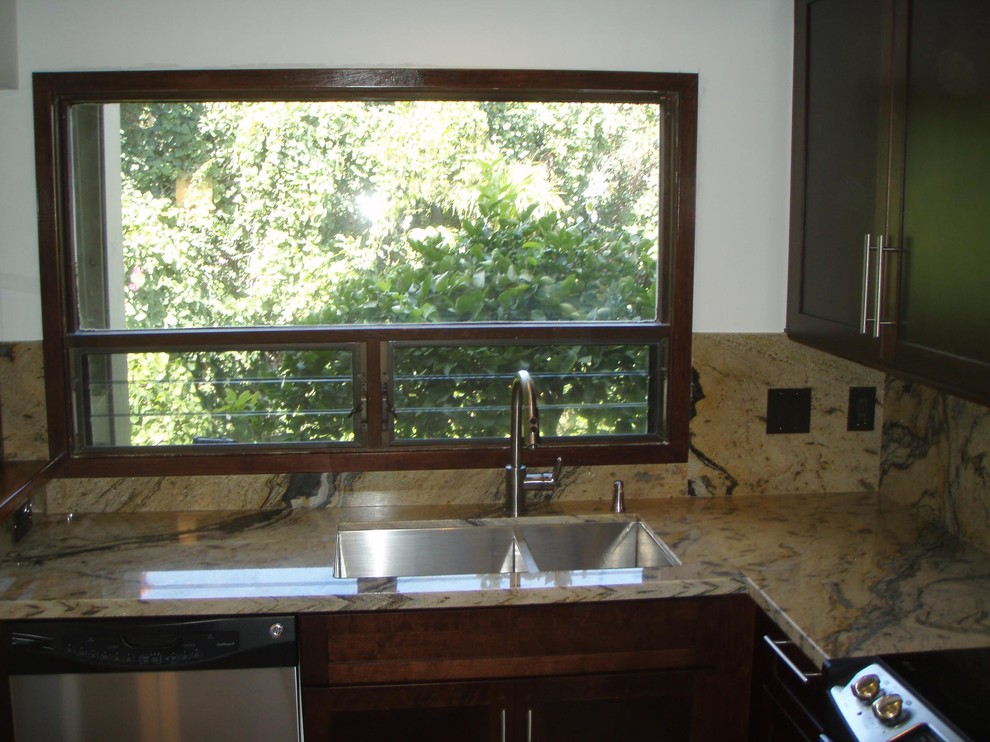 Wailea Ekolu kitchen - Tropical - Kitchen - Hawaii - by User | Houzz