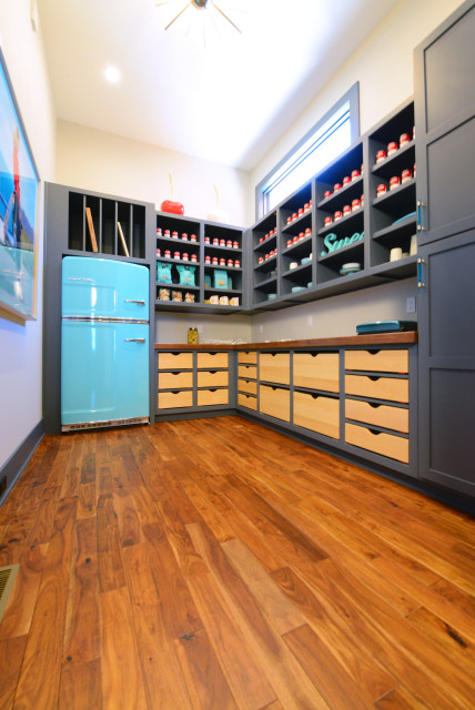 Walk In Pantry - Modern - Kitchen - Indianapolis - by Homes by Design ...