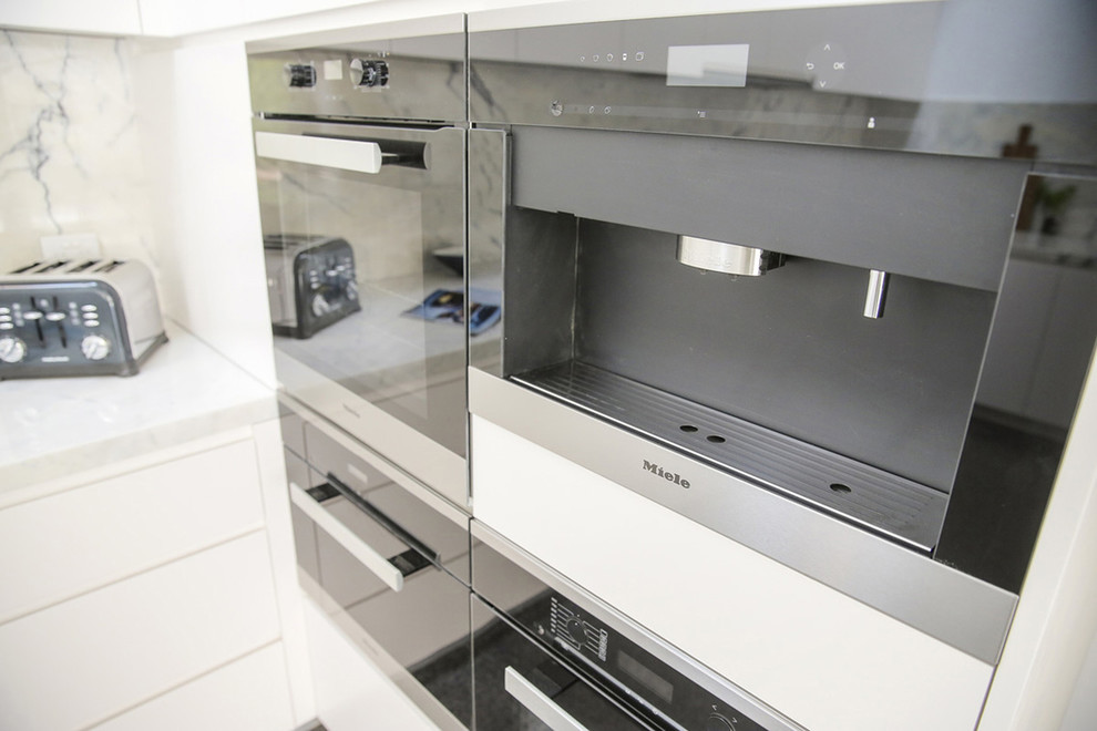 Waltham Jewel - Kitchen Appliances - Contemporary - Kitchen - Melbourne ...