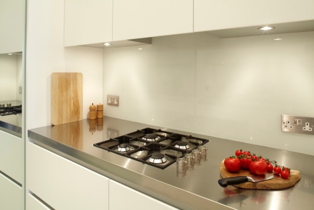 Wapping House - Modern - Kitchen - London - by TLA Studio | Houzz UK