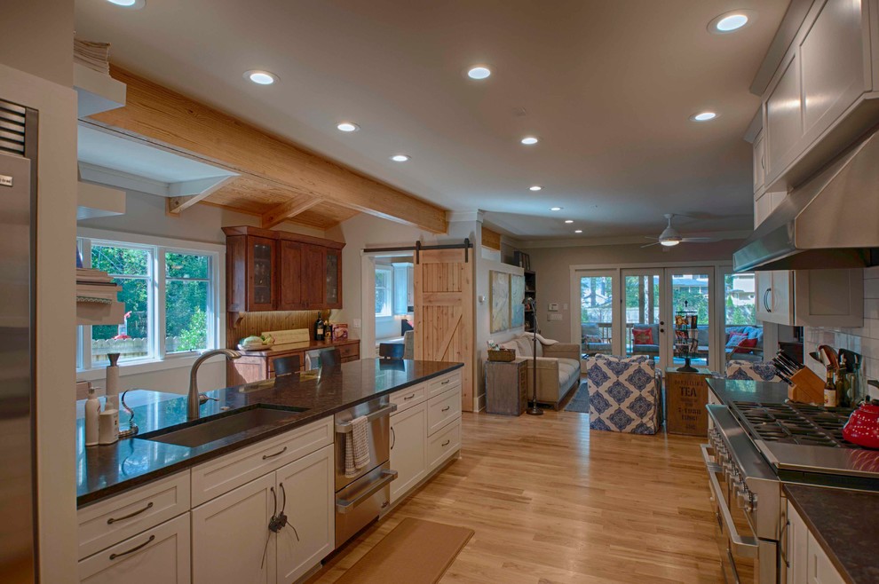 Wasserman Residence - Craftsman - Kitchen - Atlanta - by Rawlings ...