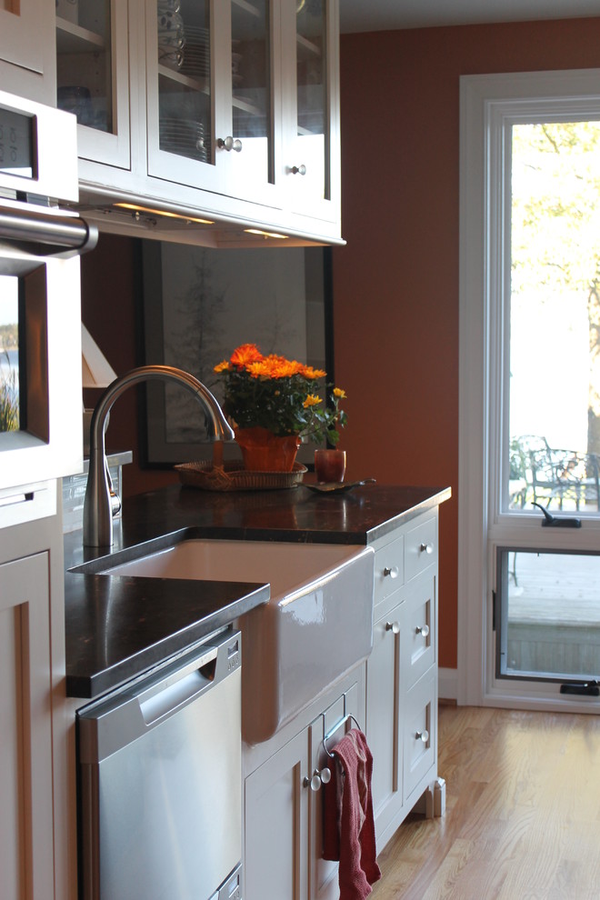 Waterfront Kitchen - Traditional - Kitchen - Baltimore - by Villa ...