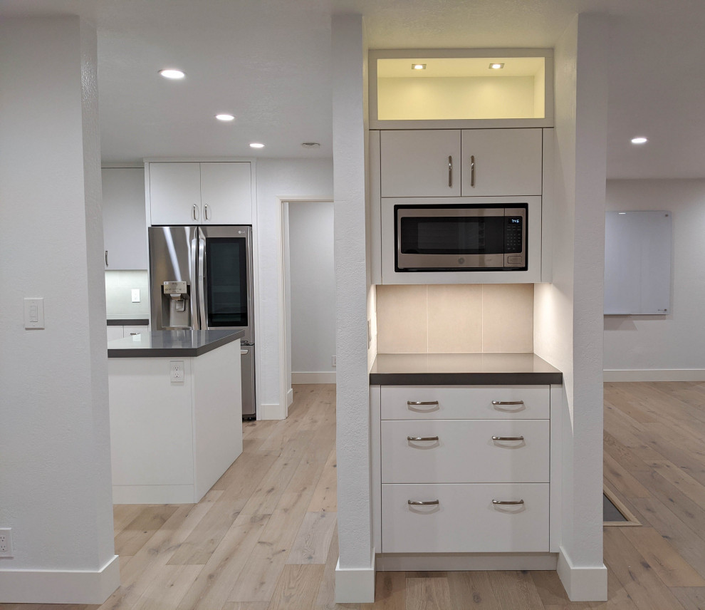 Waterfront Modern Kitchen - Modern - Kitchen - San Francisco - by ...