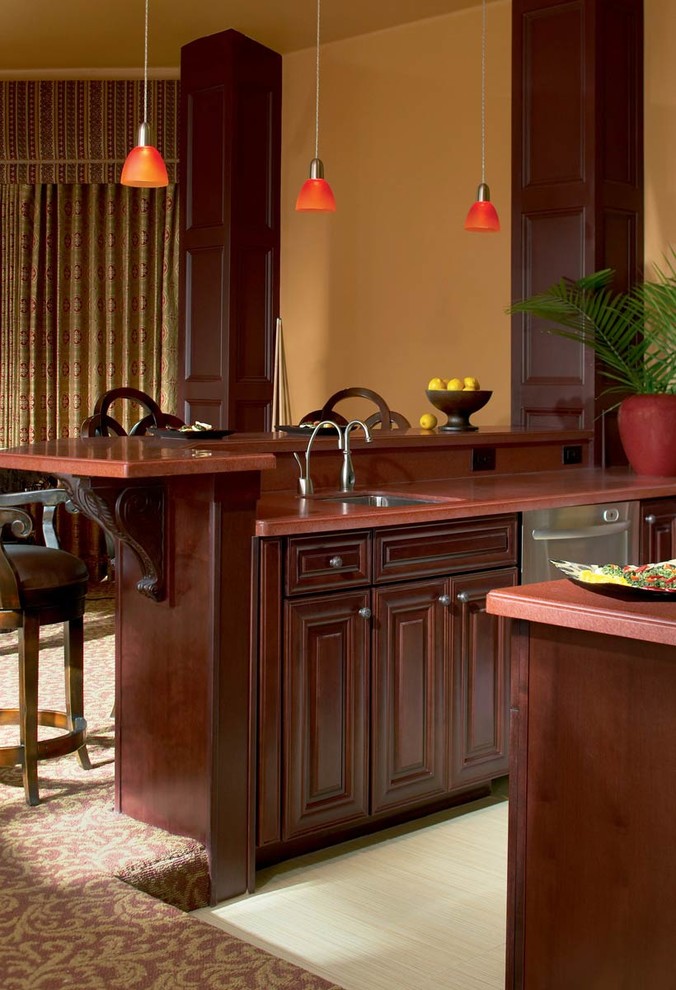 Waypoint - Traditional - Kitchen - New York - by Estate Cabinetry | Houzz
