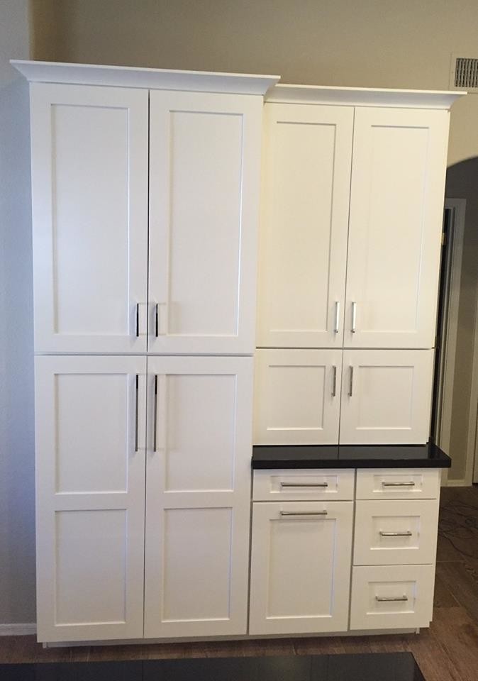 Waypoint White Kitchen Cabinets | Besto Blog