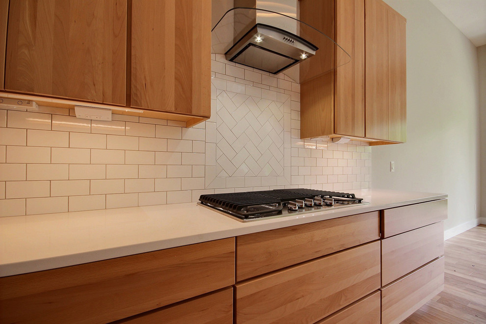 WC18 : Kitchen Backsplash - Modern - Kitchen - Portland - by Cascade ...