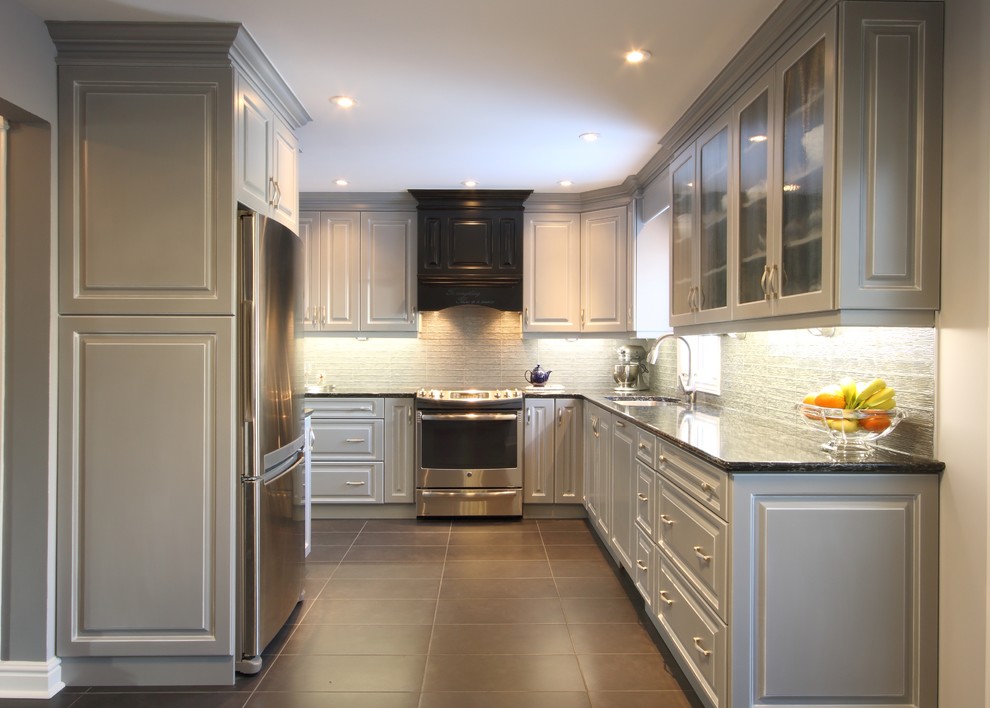 Wedge Moores - Transitional - Kitchen - Ottawa - by Colleen MacKinnon ...