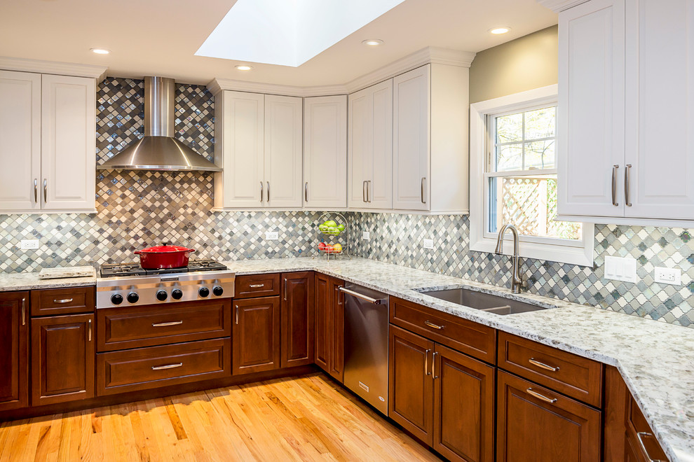 Welcome Home - Traditional - Kitchen - Chicago - by Synergy Builders ...
