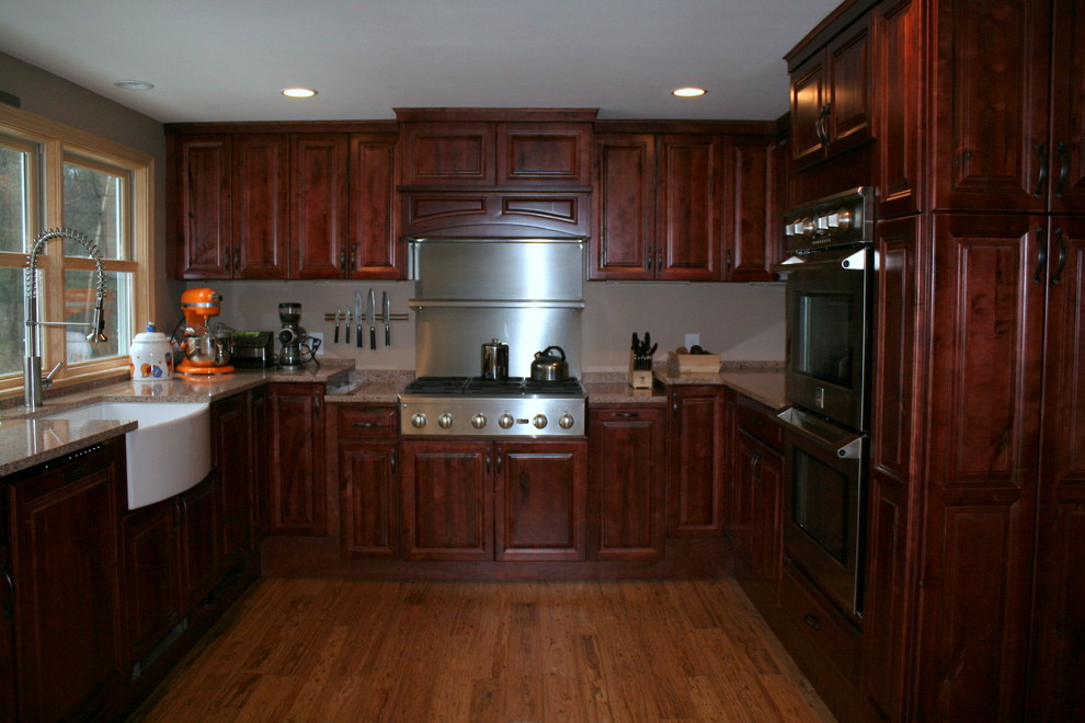 Wellborn Forest Rustic Maple Kitchen - Farmhouse - Kitchen - Boston ...