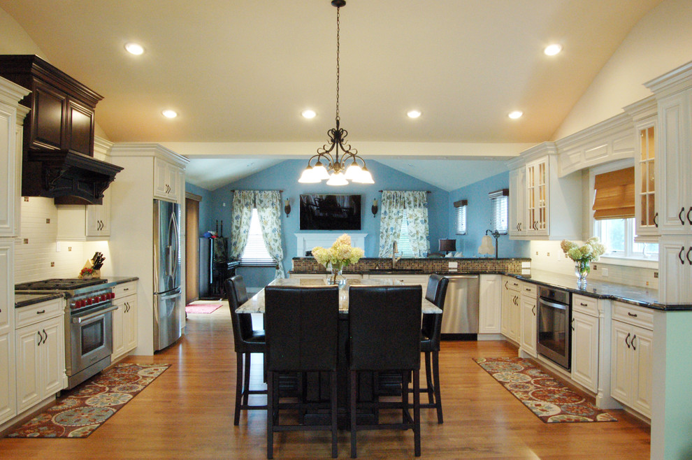 West End AVenue Kitchen Expansion - Traditional - Kitchen - New York ...