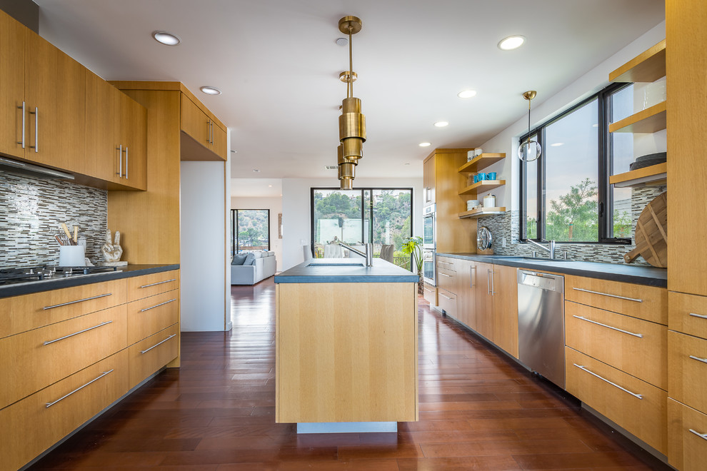 West Hollywood - Kitchen - Los Angeles - by Anne Carr Design | Houzz