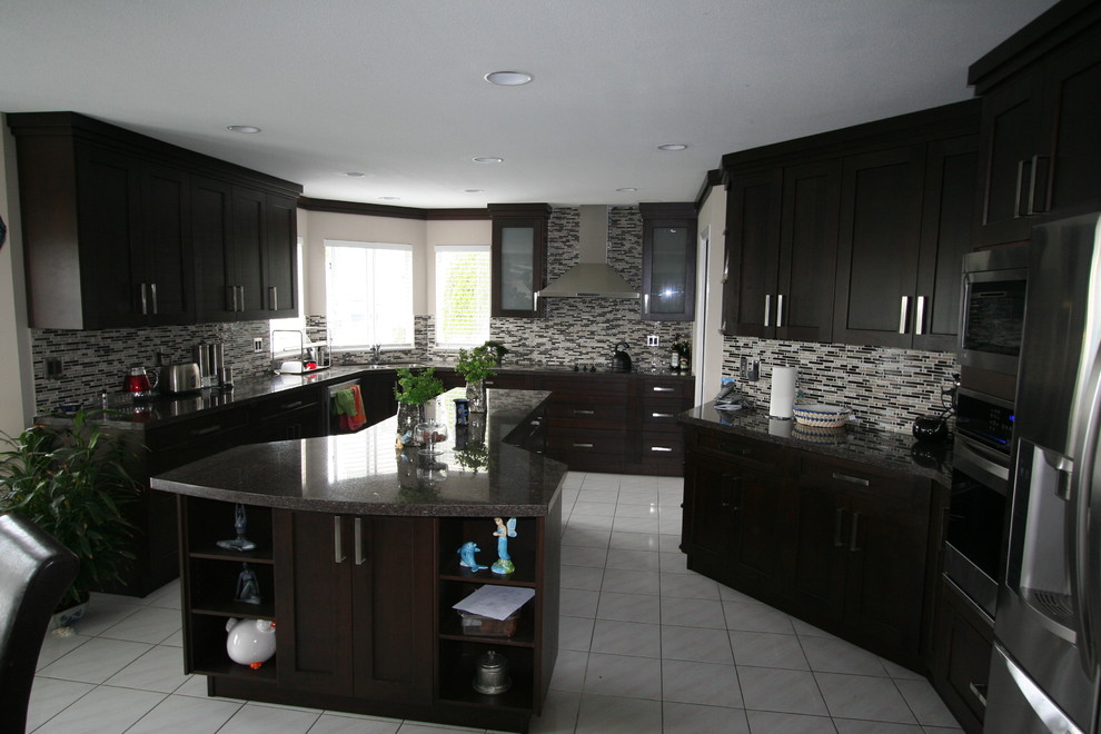 Westwood Plateau - Moderne - Cuisine - Vancouver - par Century Cabinets ...