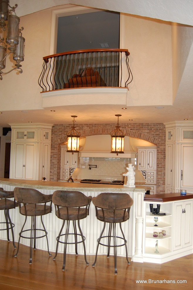 White brick arch - Traditional - Kitchen - Boston - by Brunarhans | Houzz