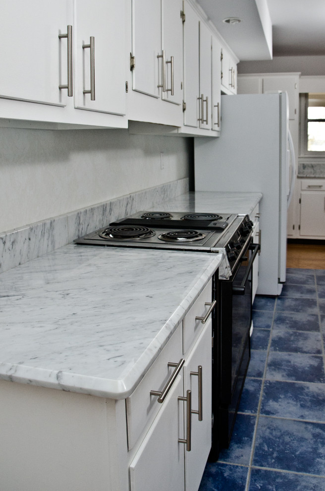 White Carrara Marble Kitchen - Traditional - Kitchen - DC Metro - by ...