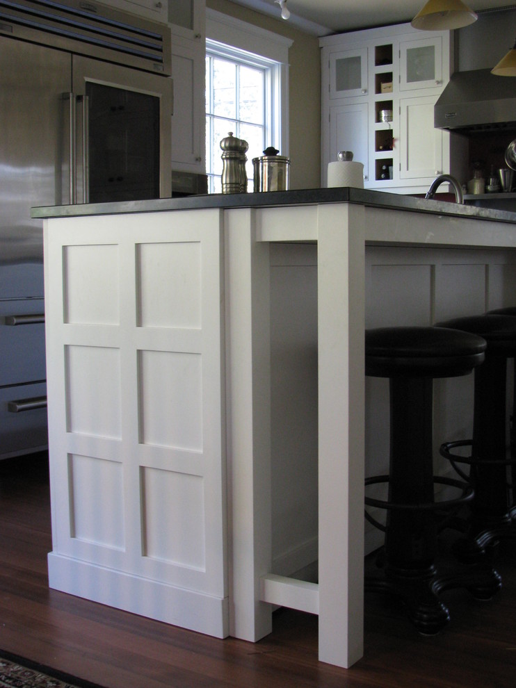 White Craftsman Style Traditional Kitchen - Craftsman - Kitchen ...