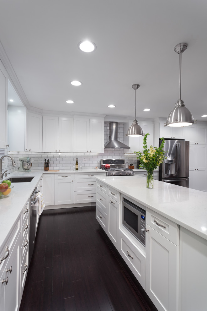 White Kitchen - Modern - Kitchen - Chicago - by Chi Renovation & Design ...