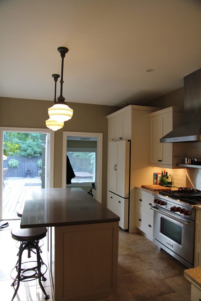 White Open Concept Kitchen - Contemporary - Kitchen - Toronto - by ...