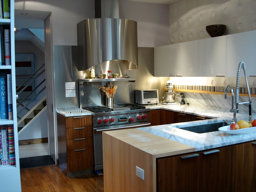 White Plains Detached Town House, Version 1 - Contemporary - Kitchen ...