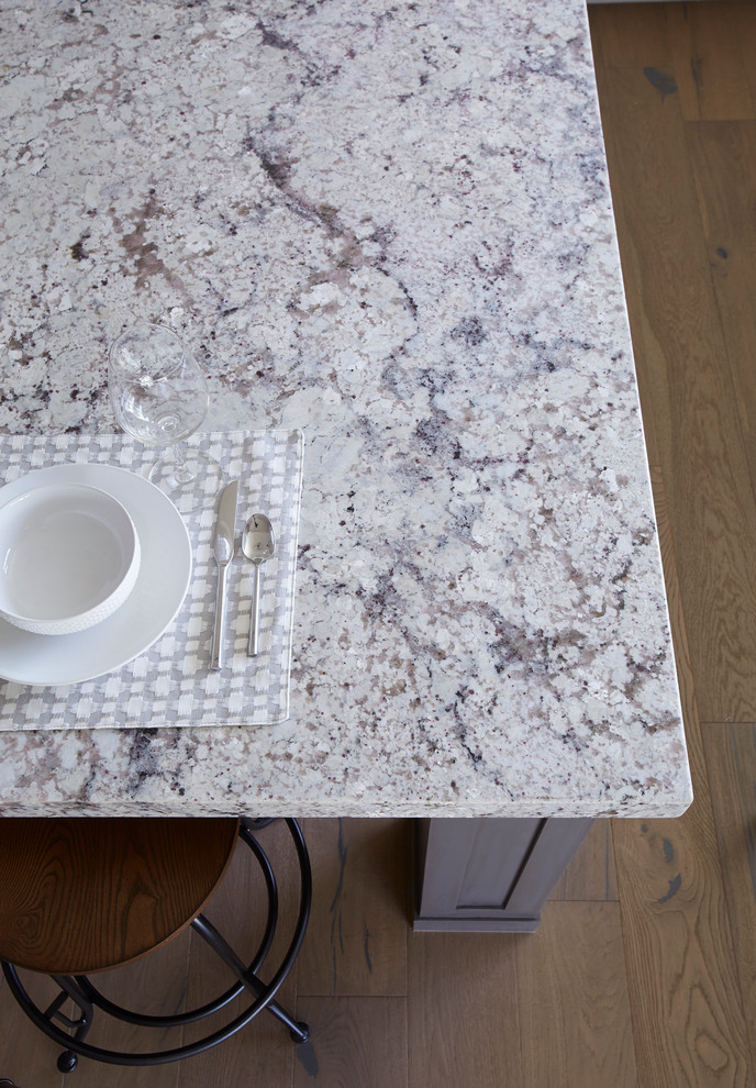 White Springs Granite Kitchen Island Countertop - Contemporain ...