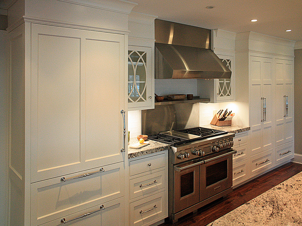 Wilson - Traditional - Kitchen - New York - by Woodmansee Woodwrights ...