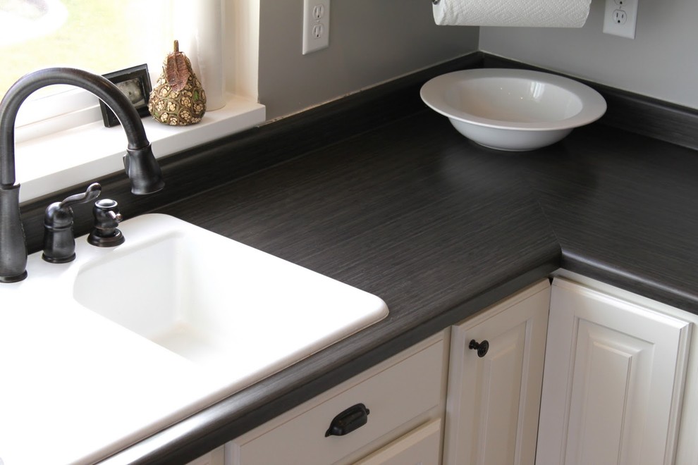 Wilsonart Laminate - Asian Night - Traditional - Kitchen | Houzz