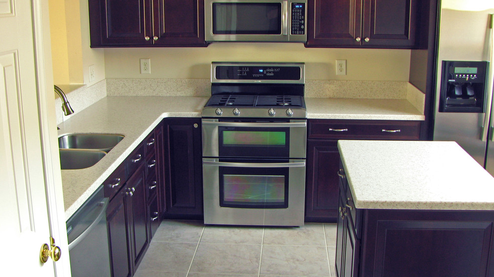 Winchester Cherry In Java Finish By Shenandoah Cabinetry - Traditional ...