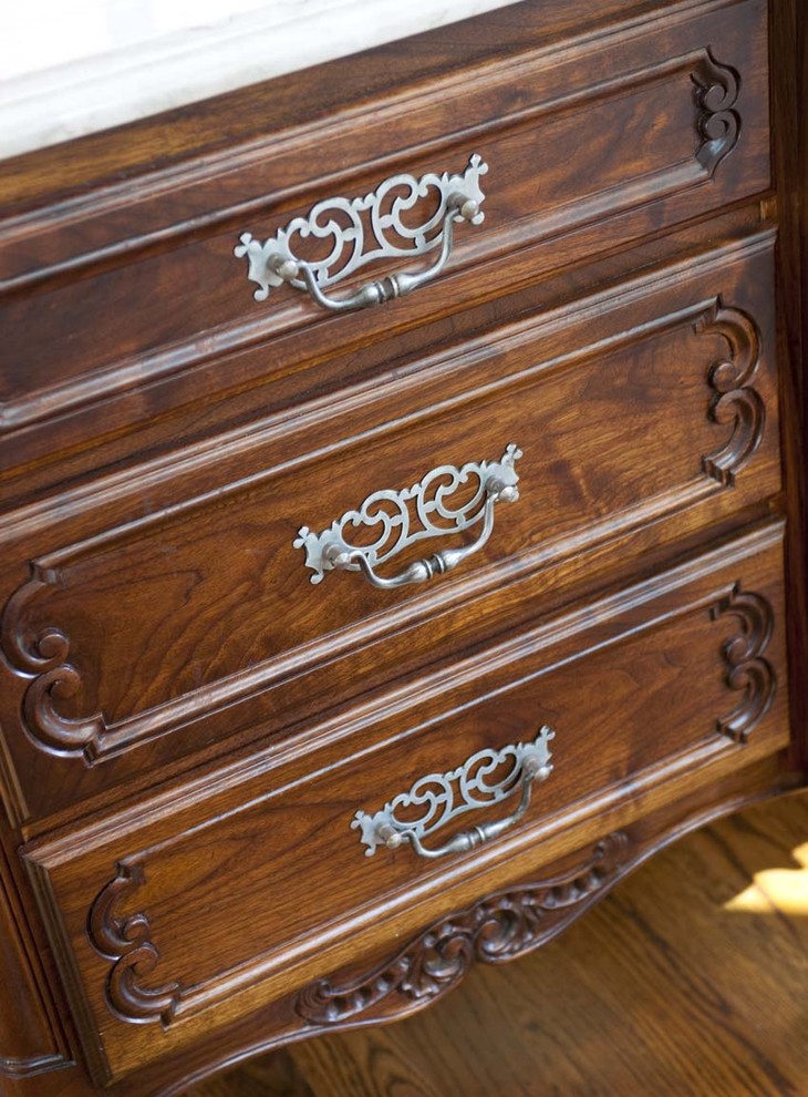 Windsor Kitchen - Traditional - Kitchen - Dallas - by Isler Homes | Houzz