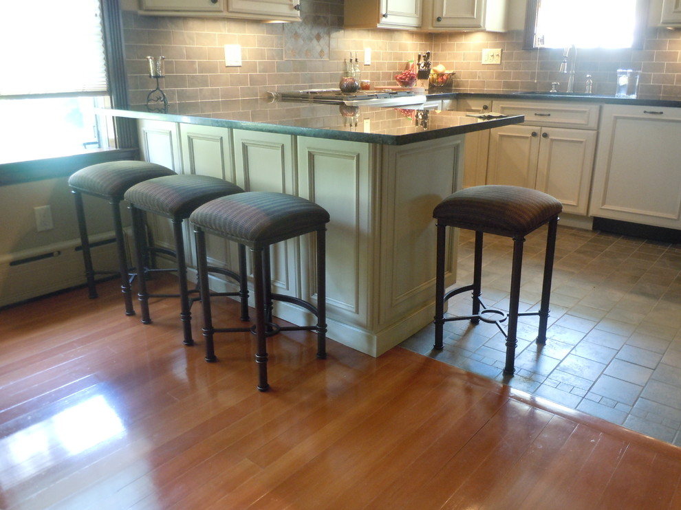 Winthrop Ma - Traditional - Kitchen - Boston - by Kind Kitchen Design ...