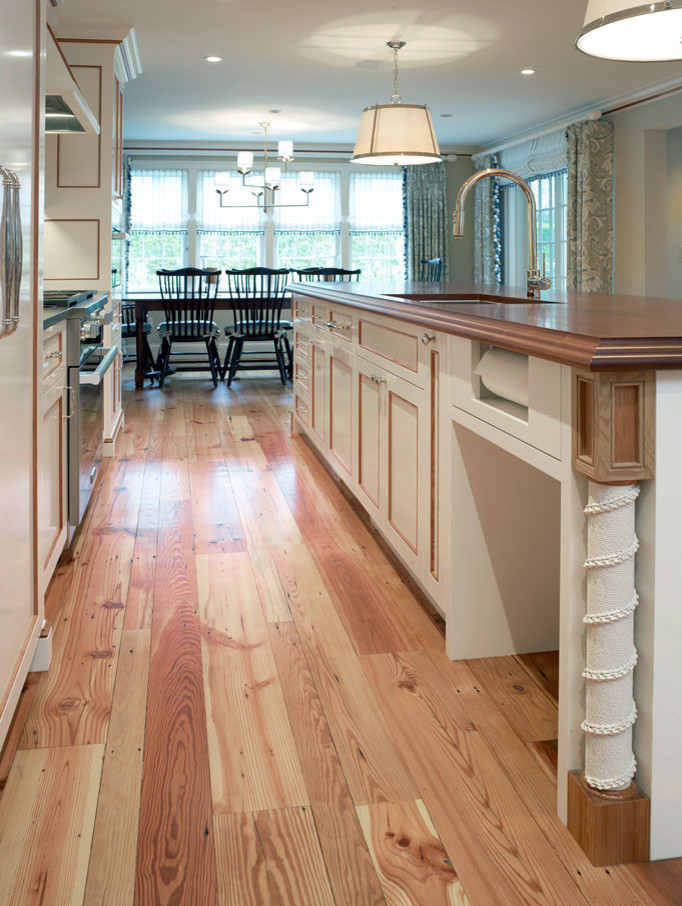 Woodmeister Master Builders - Kitchens 45 - Traditional - Kitchen ...