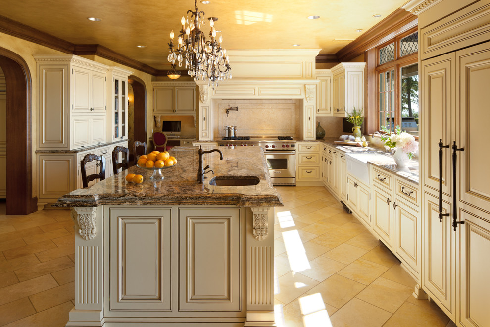 Woodway Manor - Traditional - Kitchen - Seattle - by Gelotte Hommas ...