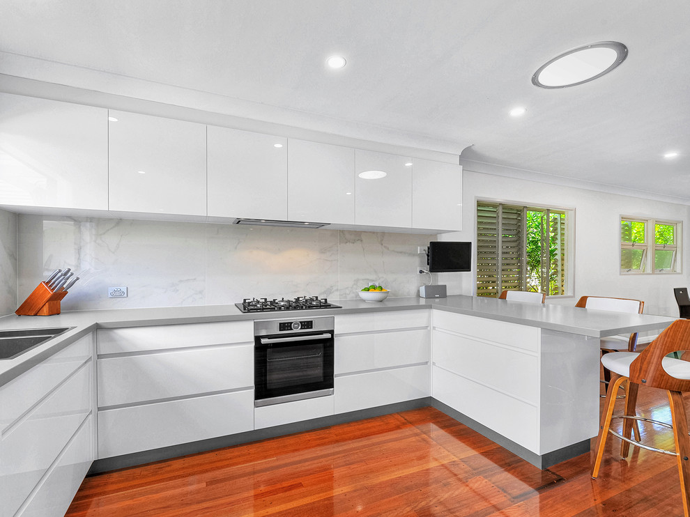 Wynnum Client - Contemporary - Kitchen - Brisbane - by Michael ...