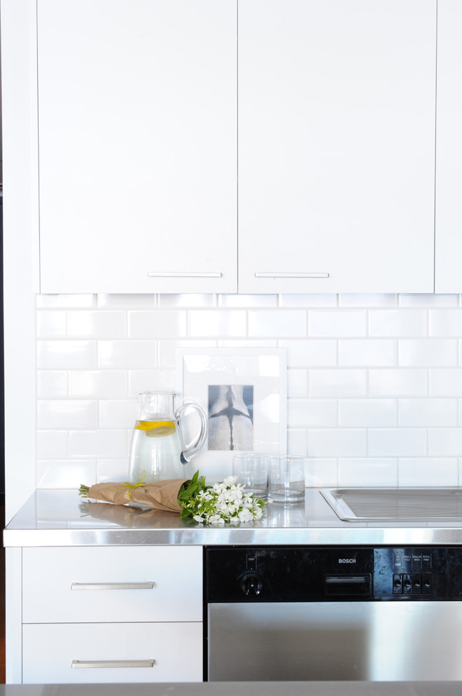 YALE TOWN LOFT - Kitchen - Vancouver - by SHIFT Interiors | Houzz