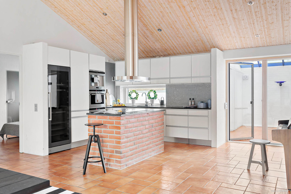 Homestyling, Landsholmagatan - Contemporary - Kitchen - Malmo - by ...