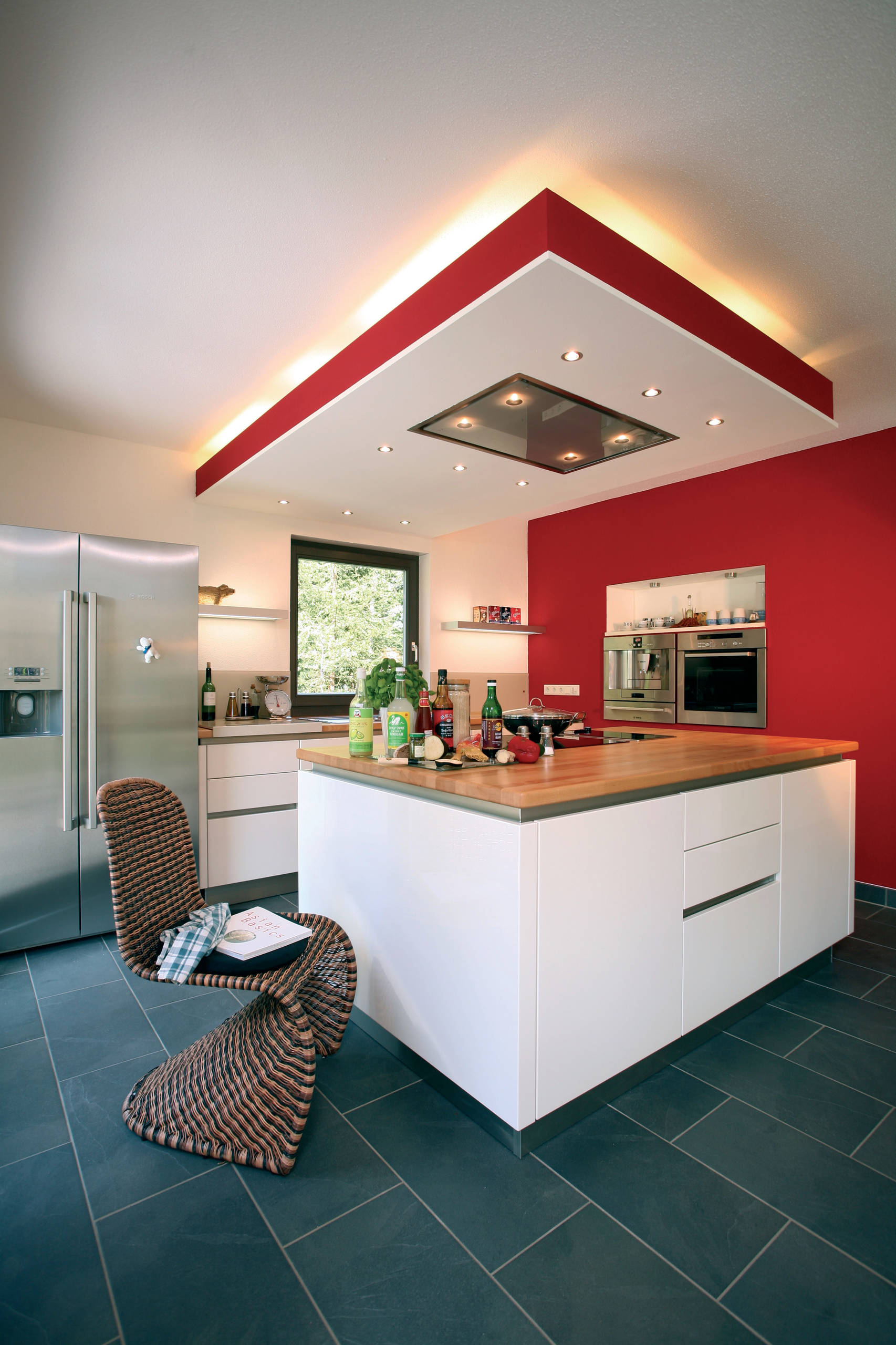 Colour-Blocking in the Kitchen | Houzz NZ
