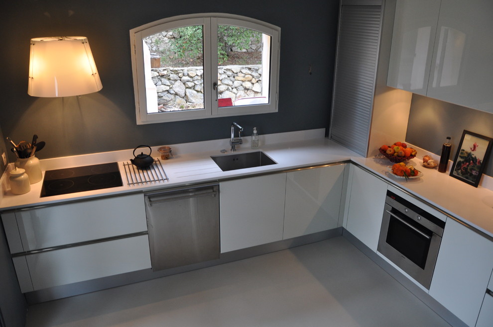 Küchen - Contemporary - Kitchen - Munich - by Beton² | Houzz