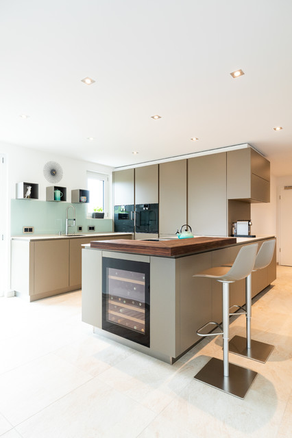 Modern Küche - Modern - Küche - Frankfurt am Main | Houzz