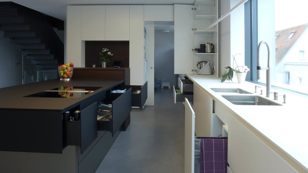 Monolithischer Küchenblock - Modern - Kitchen - Frankfurt - by Rabe ...