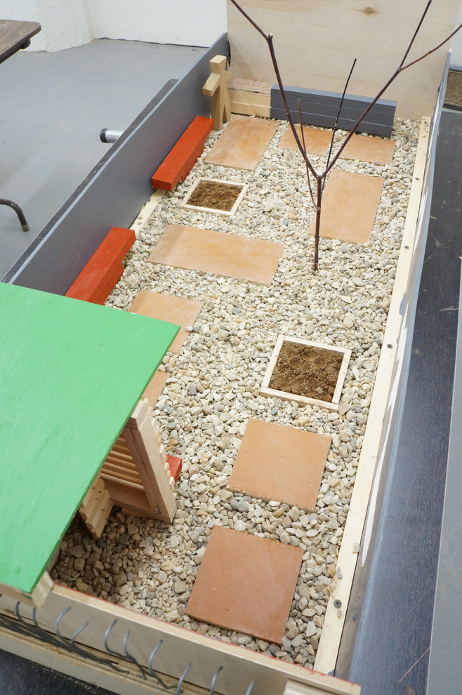 A Scaled Garden Model Facilitates the Design Process - Modern ...