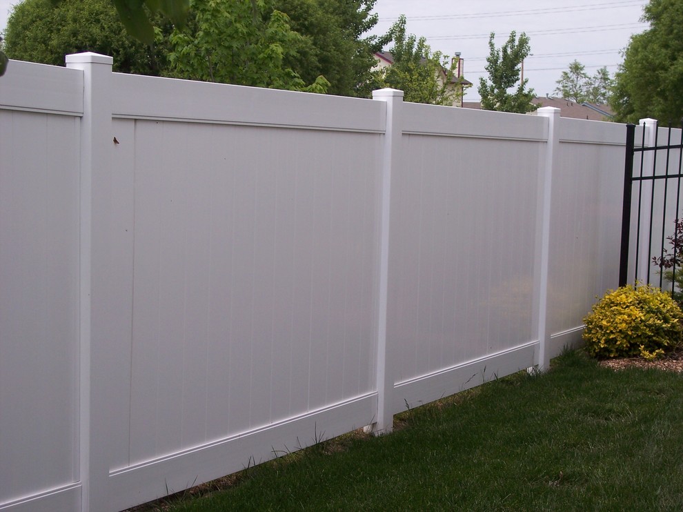 Aero Fence - Traditional - Landscape - Wichita - by Overhead Door ...