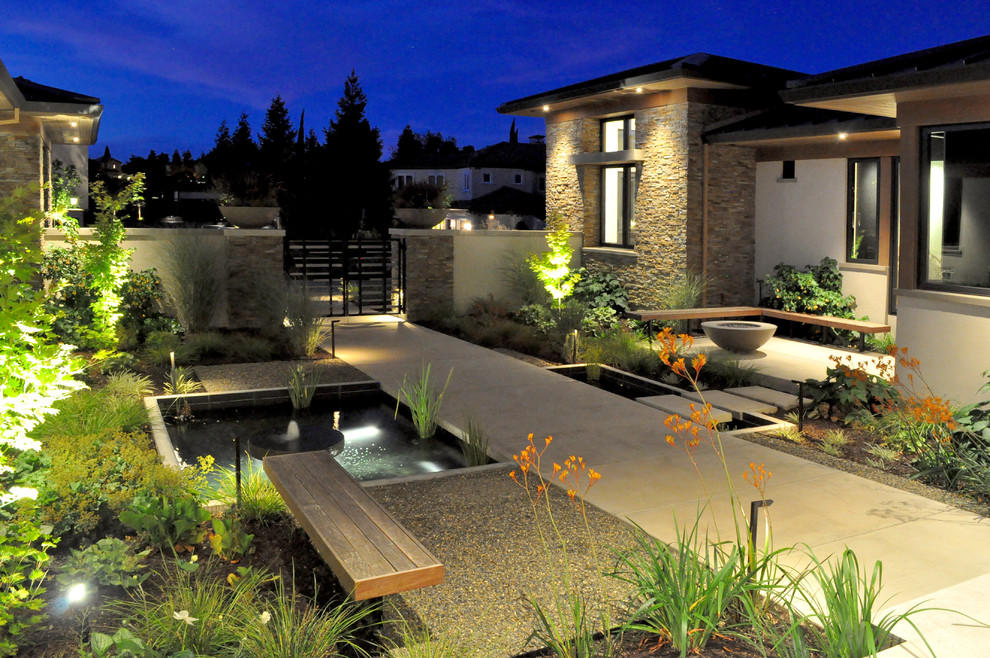 Alamo View - Contemporary - Landscape - by Huettl Landscape ...