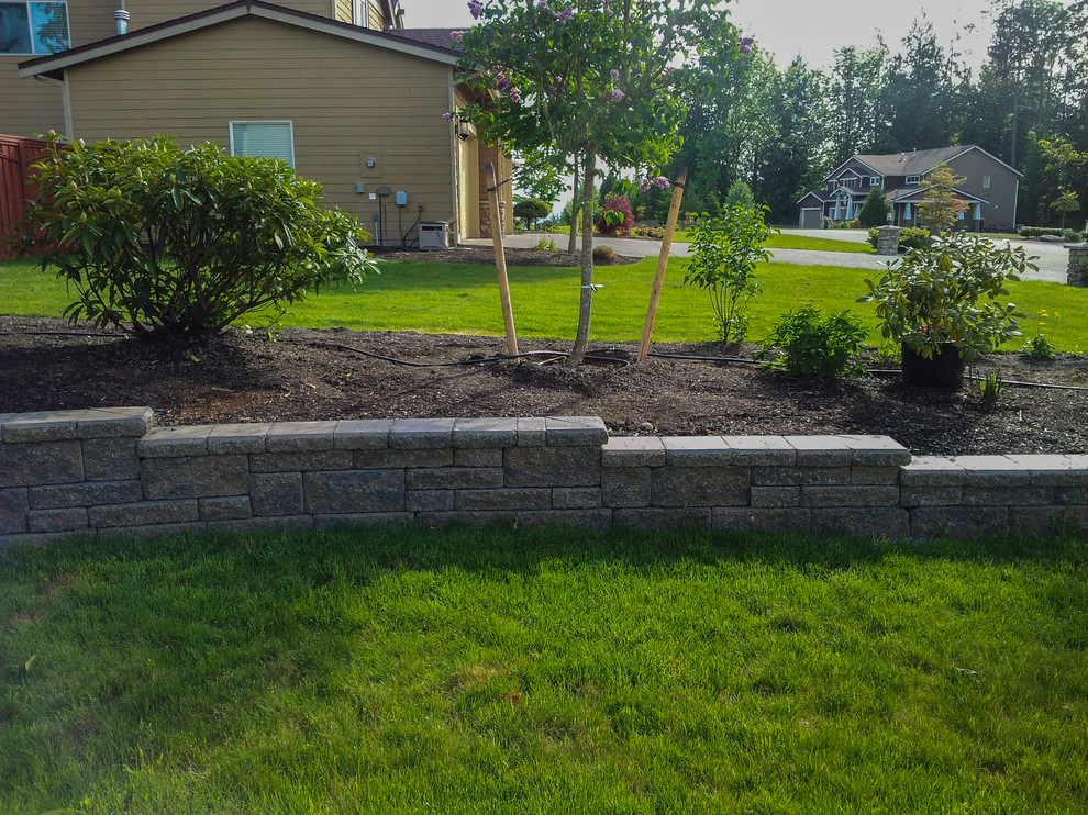 Alan block retaining wall - Traditional - Landscape - Seattle - by ...