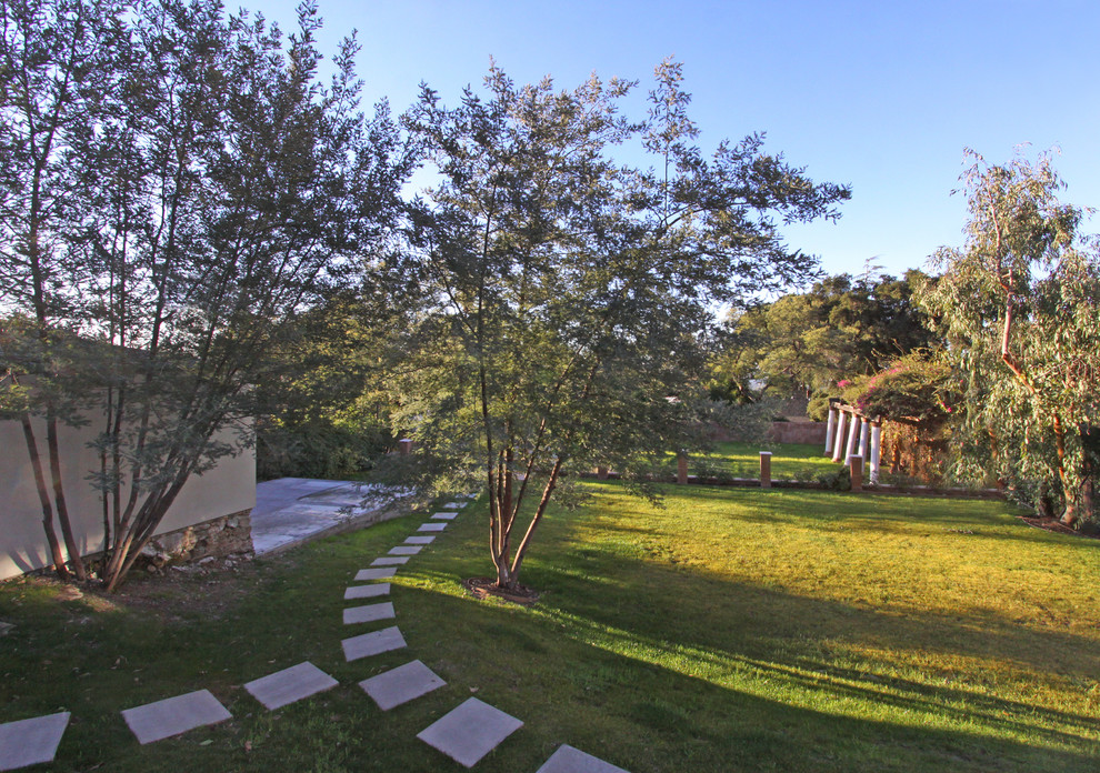Altadena Fixer - Traditional - Landscape - Los Angeles - by Revere ...