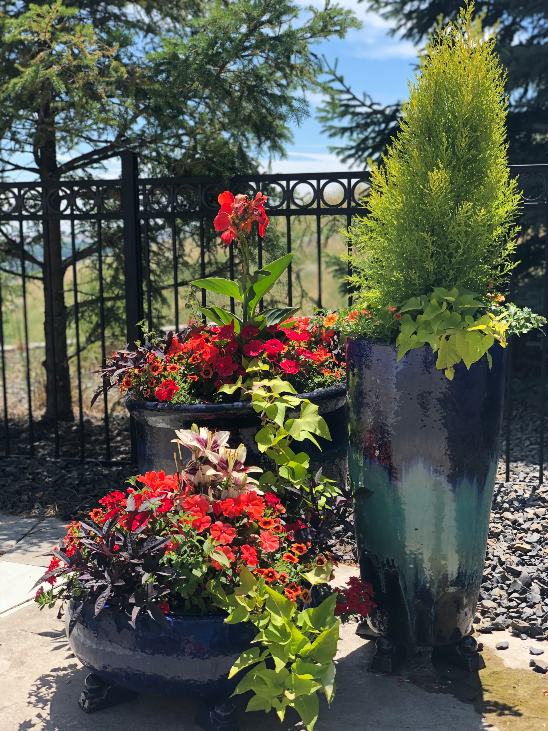 Landscaping With Flower Pots