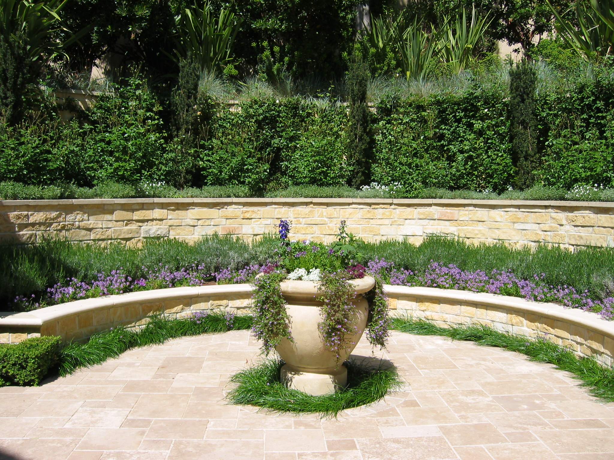Mediterranean Landscape Retaining Walls