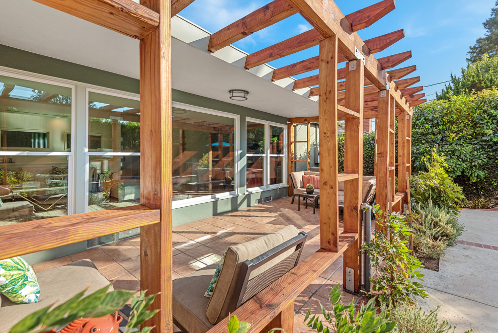 Backyard Mid Century Native - Midcentury - Landscape - Los Angeles - by ...