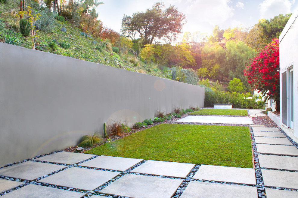 Beautiful Backyards - Landscape - Los Angeles - by Flores Artscape, Inc ...