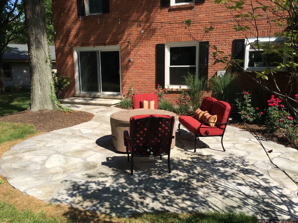 Bluestone Flagstone Patio Extentsion - Traditional - Patio - Chicago ...