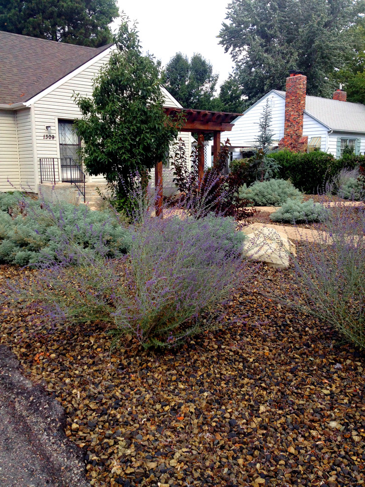 Boise Bench :: Ultra Low Maintenance - Contemporary - Landscape - Boise ...
