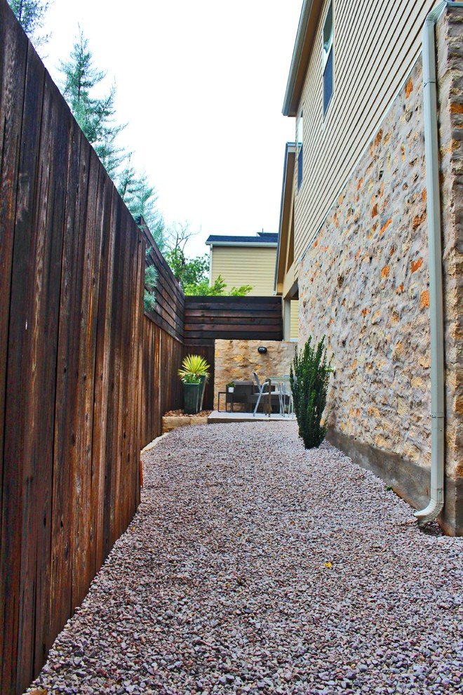 Brentwood Contemporary Condo Courtyard - Contemporary - Landscape ...